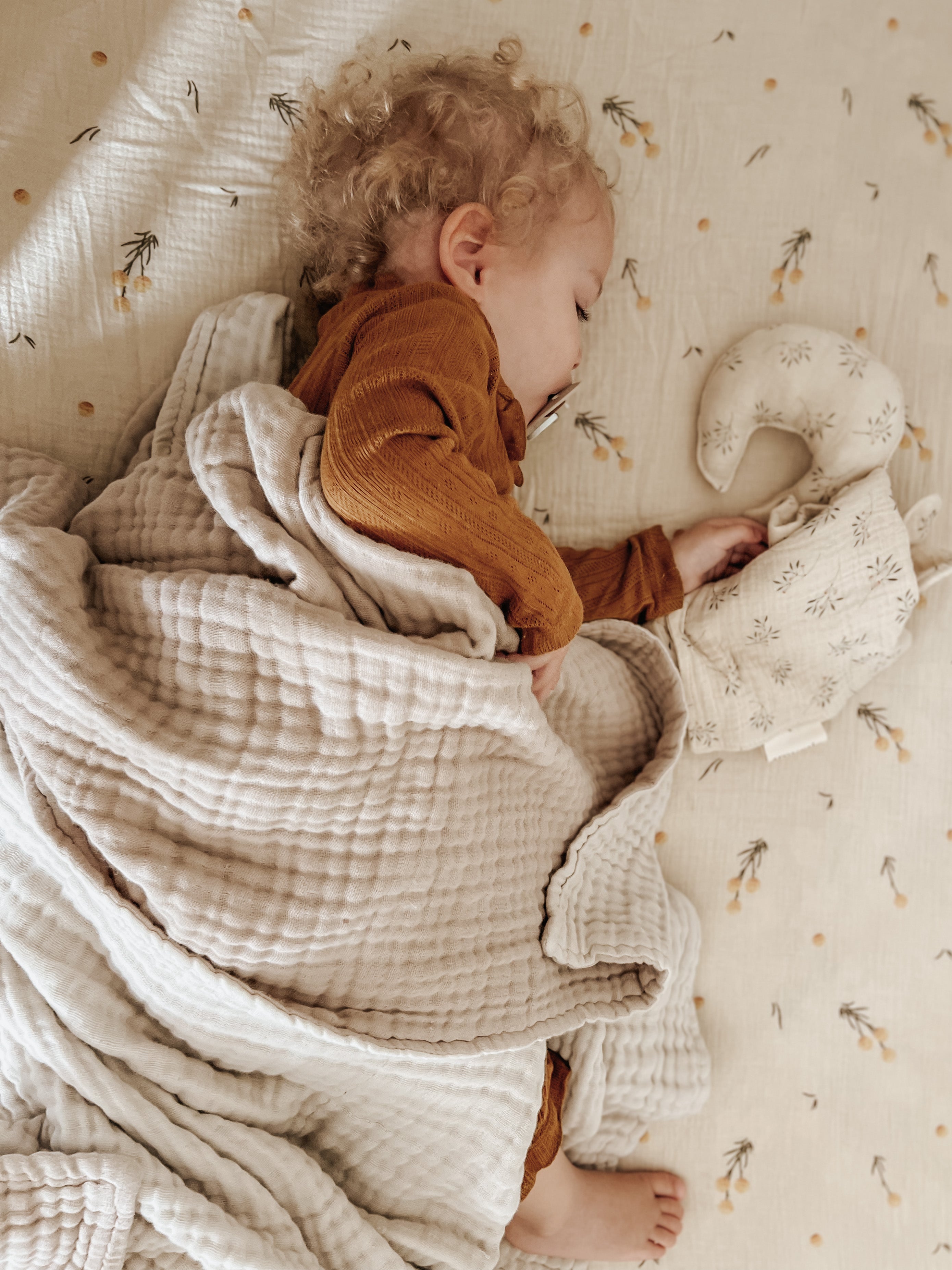 100% Organic GOTS Cotton Gauze Comforter | Little Myrtle